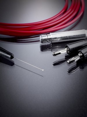 Carleton Optical - Peregrine Illuminated Straight Laser Probe 23G